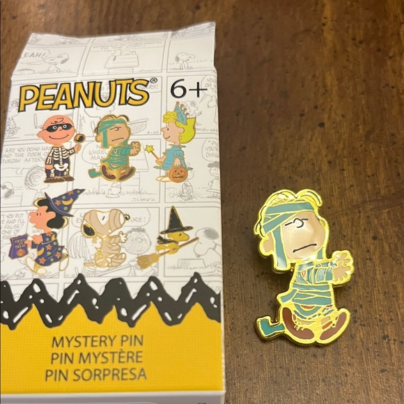 Peanuts | Other | Loungefly Peanuts Linus Halloween Pin | Poshmark